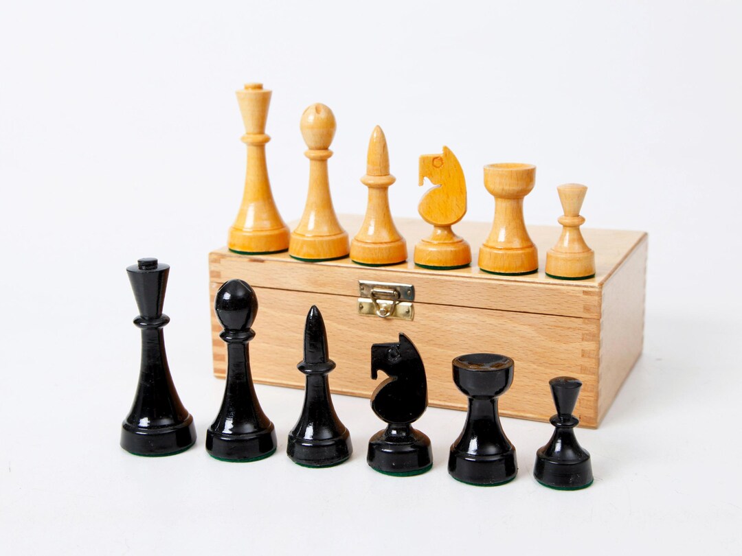 Vintage German bundesform Chess Set, KH 8,5cm, 1960's Fine Bundesform ...