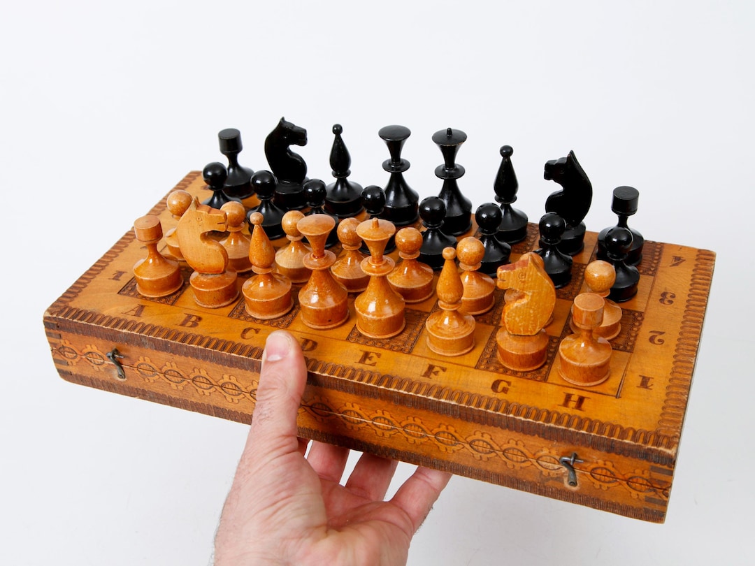 Vintage Handmade Chess Set KH 6,5cm., Pyrography Decorated Folding ...