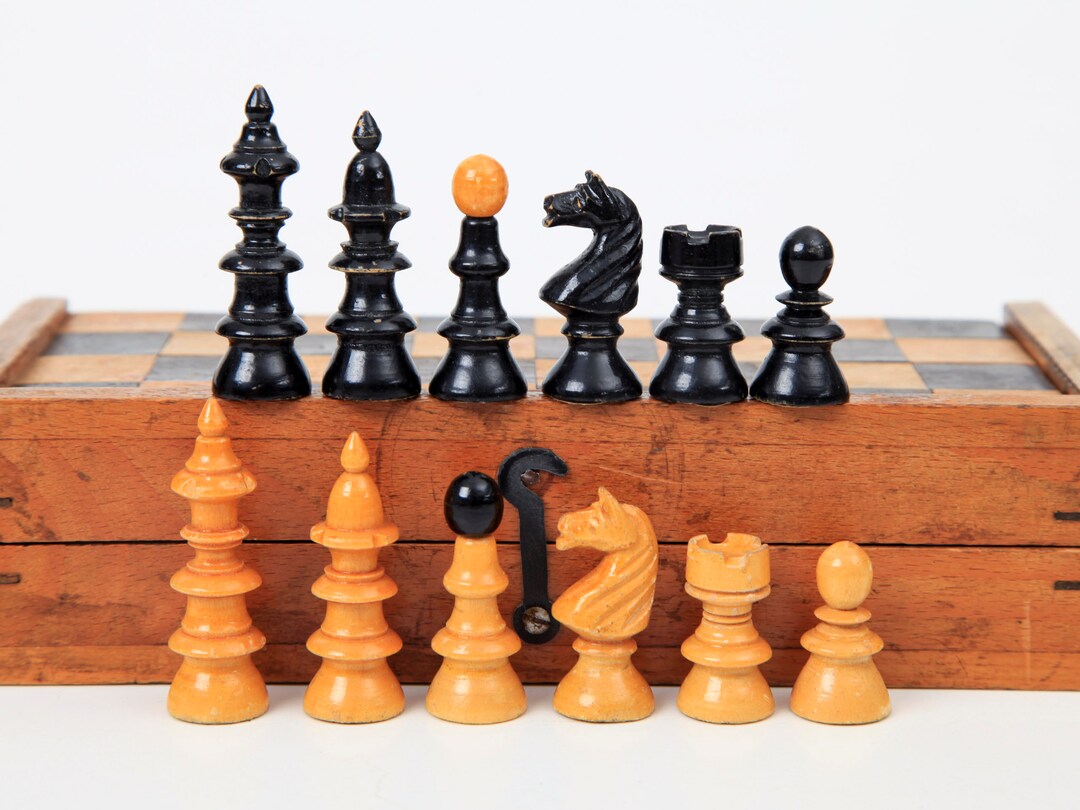 Vintage Austrian Travel Chess Set With Folding Board KH 5,5cm, Small ...