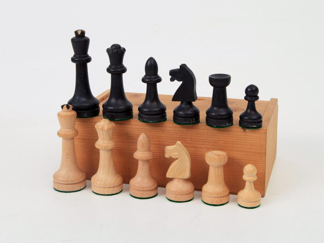 Rare German Bundesform Chess Set, KH 8cm./3,15 In., Old German Staunton ...