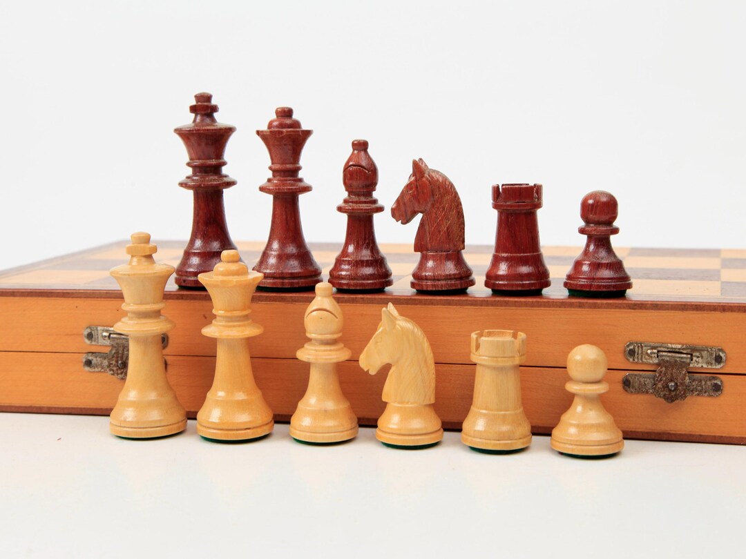 Vintage Swiss HUK Chess Set With Marquetry Folding Chess Board, KH 7,2 ...