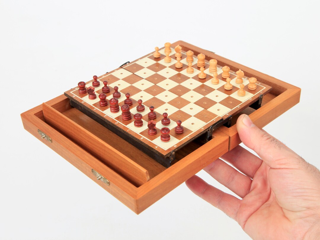 Vintage Luxurious Travelling Chess Set With Folding Chess Board 19x12 ...