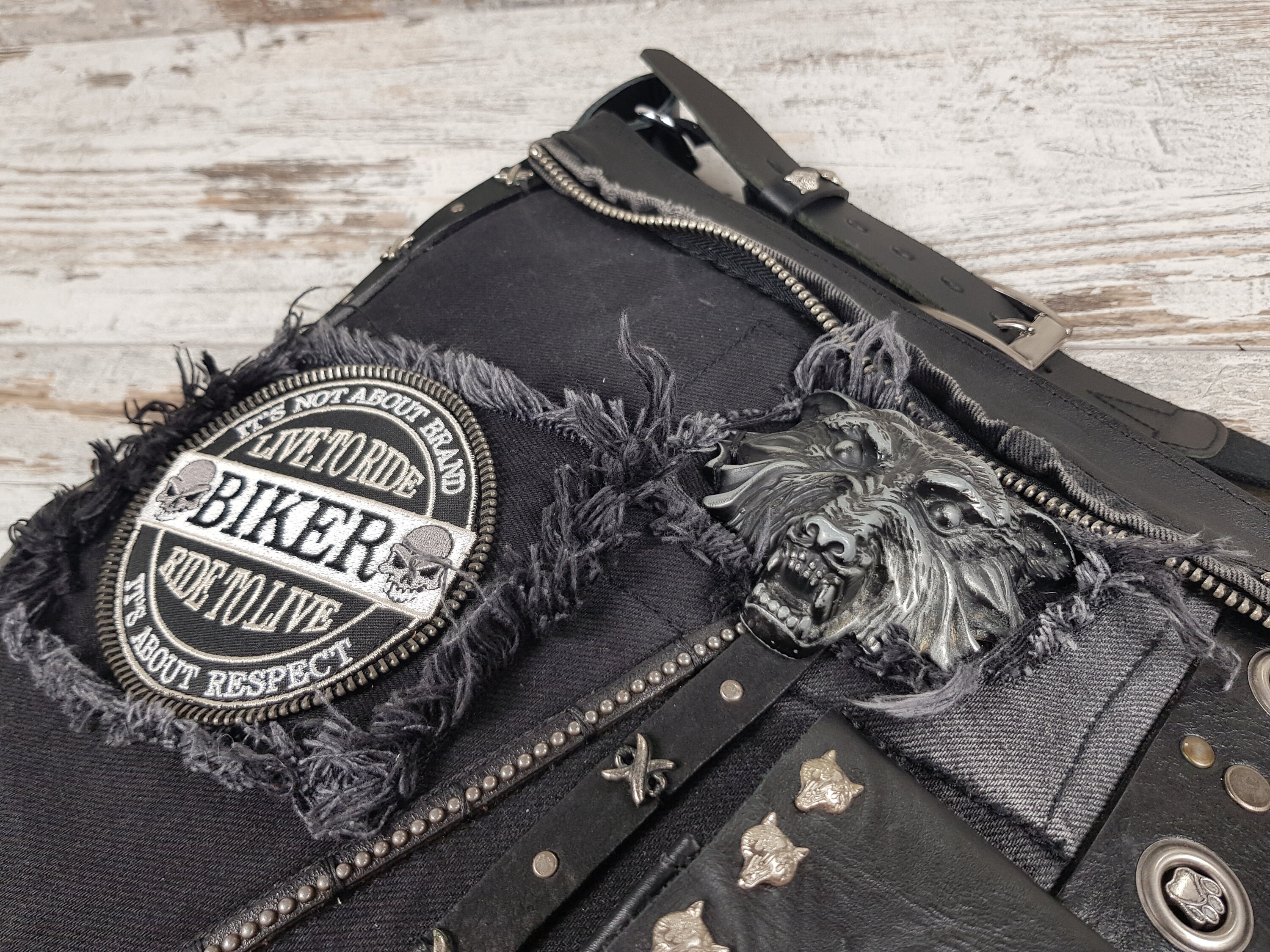 Black Wild Lone Wolf Leather Bag Purse Biker Motorbike Distressed Jeans ...