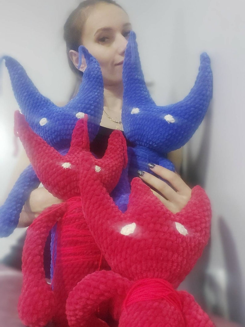 Two Yarny Dolls From Unravel 2 Red and Blue Yarny Yarny From | Etsy