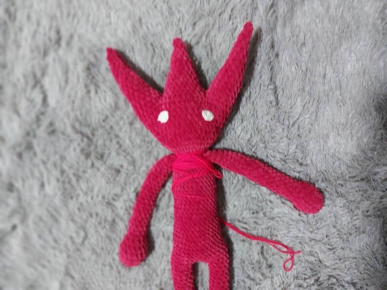 Two Yarny Dolls From Unravel 2 Red and Blue Yarny Yarny From | Etsy