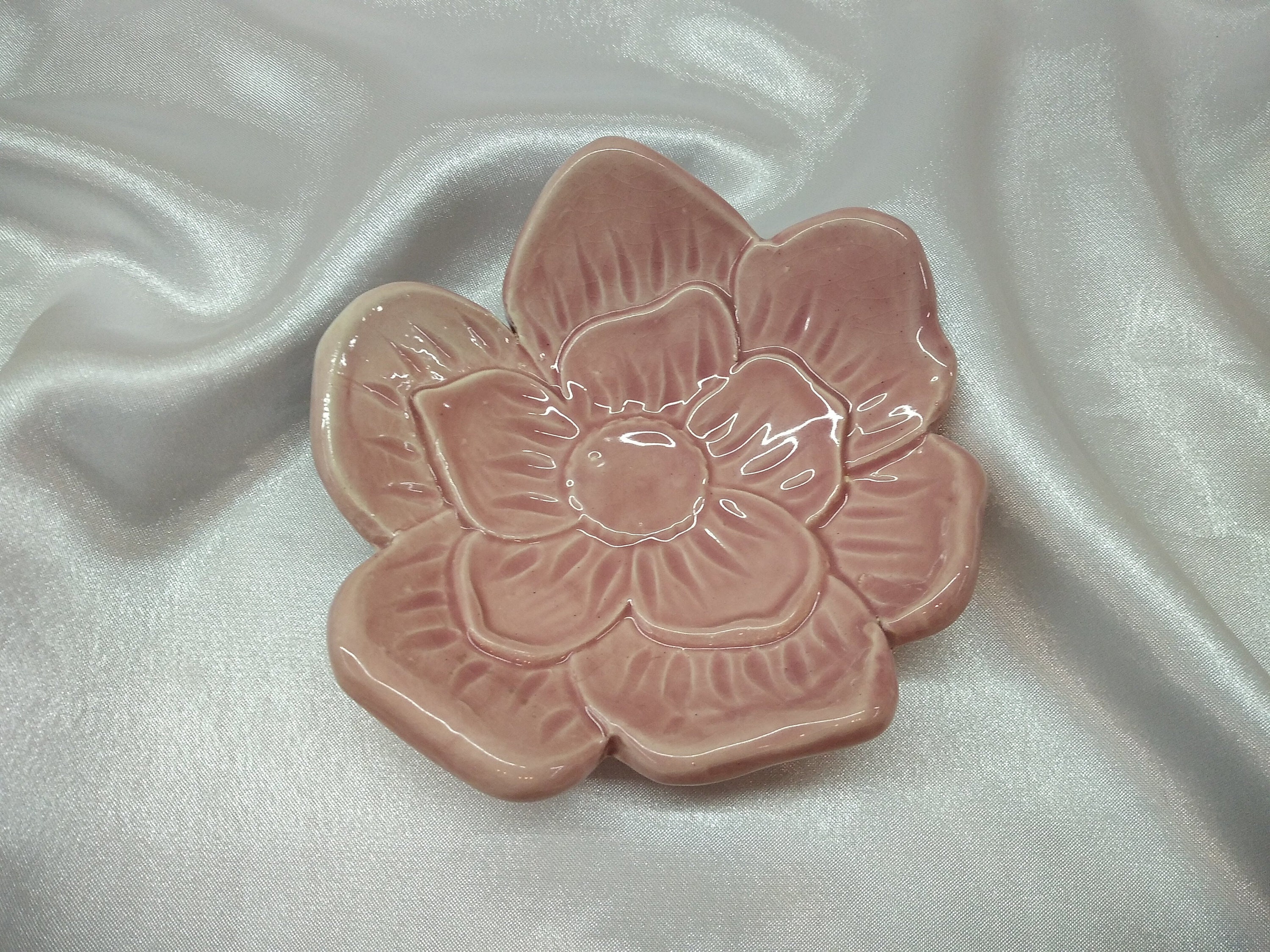 Ceramic Dish flower shaped, pink flower imprint, handmade pottery ...