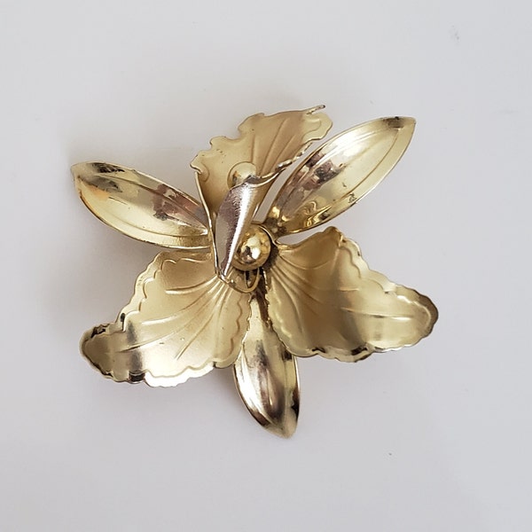 Orchid Lapel Pin - Etsy
