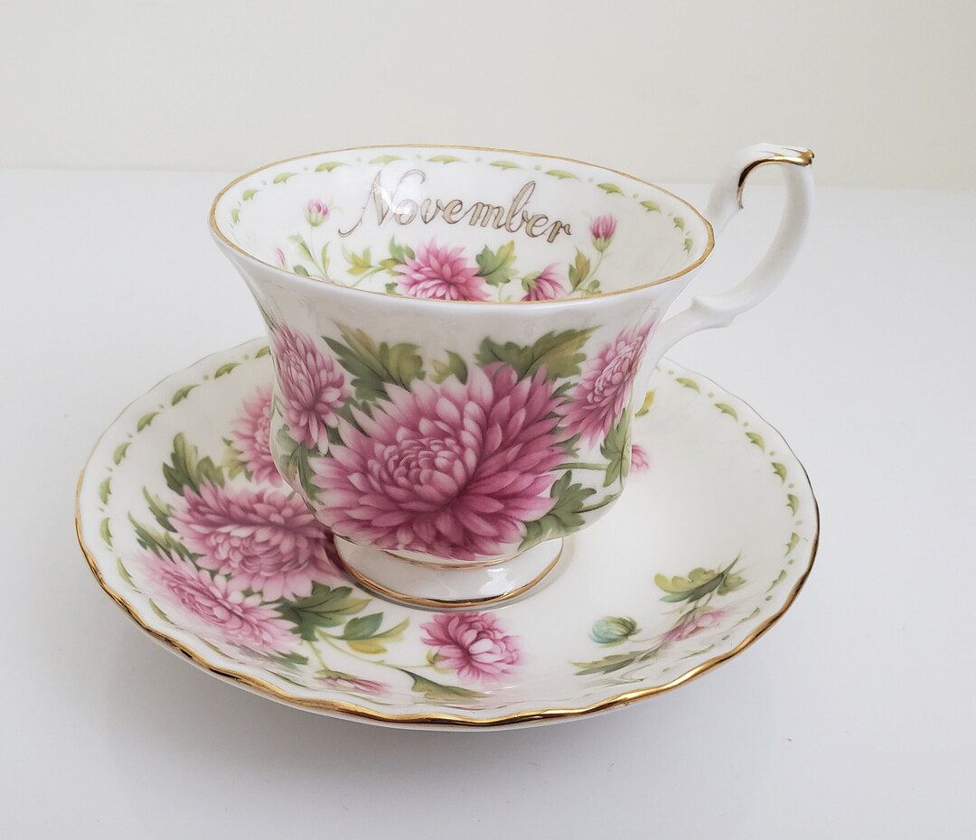 Royal Albert November Chrysanthemum From the Flower of the Month Series ...