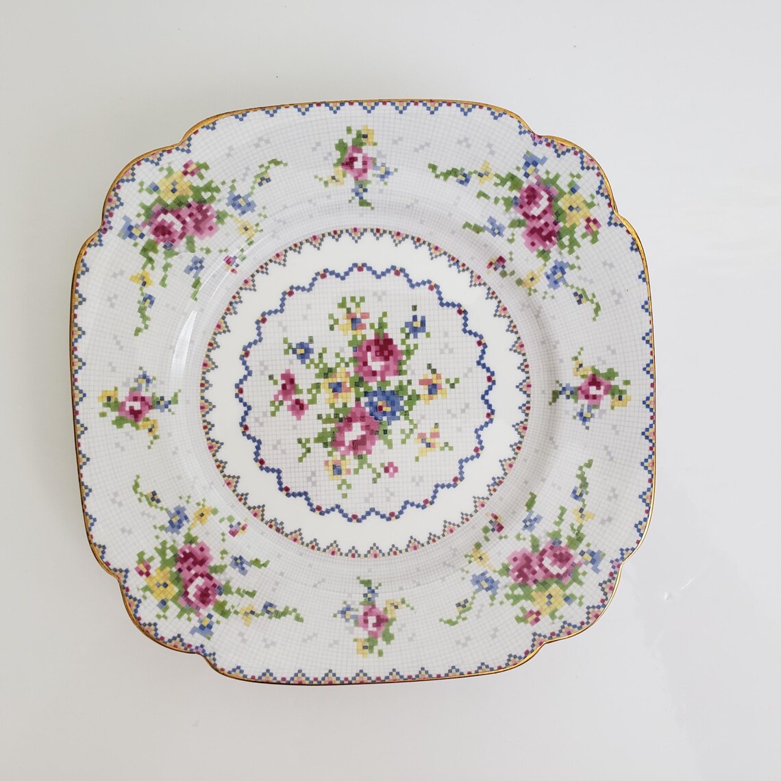 Royal Albert Petit Point Plates: Fine Bone China, Set of Four - Etsy