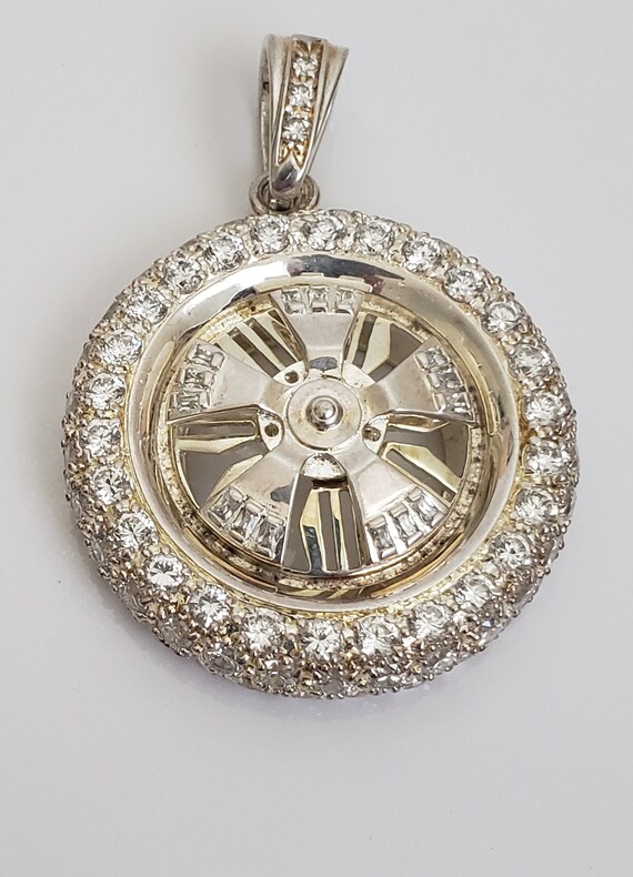Chunky and Heavy Wheel Shaped Pendant, Silver tone wi… - Gem