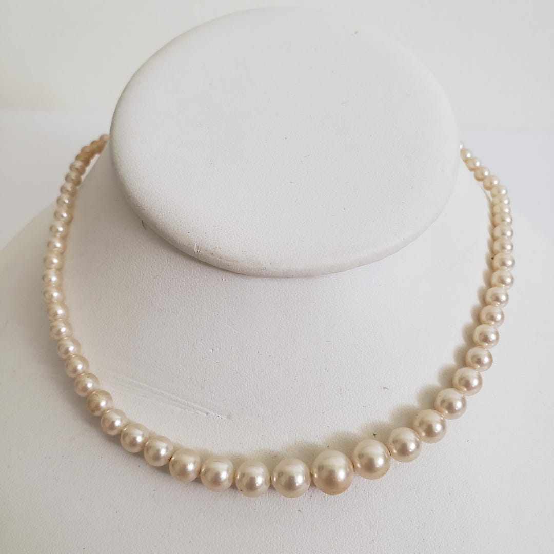 Vintage Graduated Pearl Necklace With Extension Chain - Etsy
