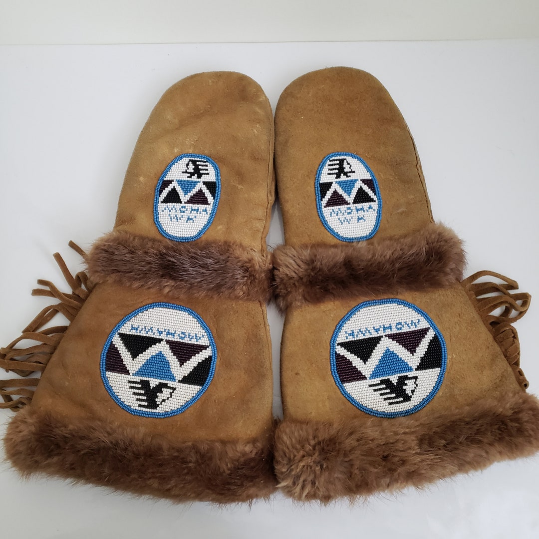 Vintage Native American Beaded Fur Trimmed Leather Gauntlets With Furry ...