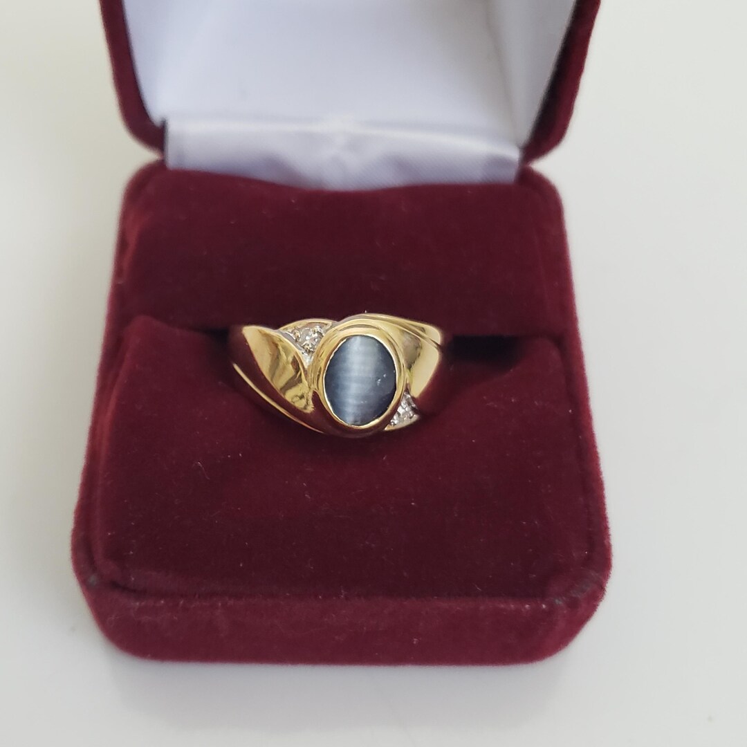 Vintage Siffari 10 K Yellow Gold Cats Eye and Diamond Ring, Size US 10 ...