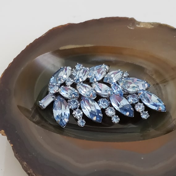 Mid Century Sherman Ice Blue Crystal Cluster Brooch, … - Gem