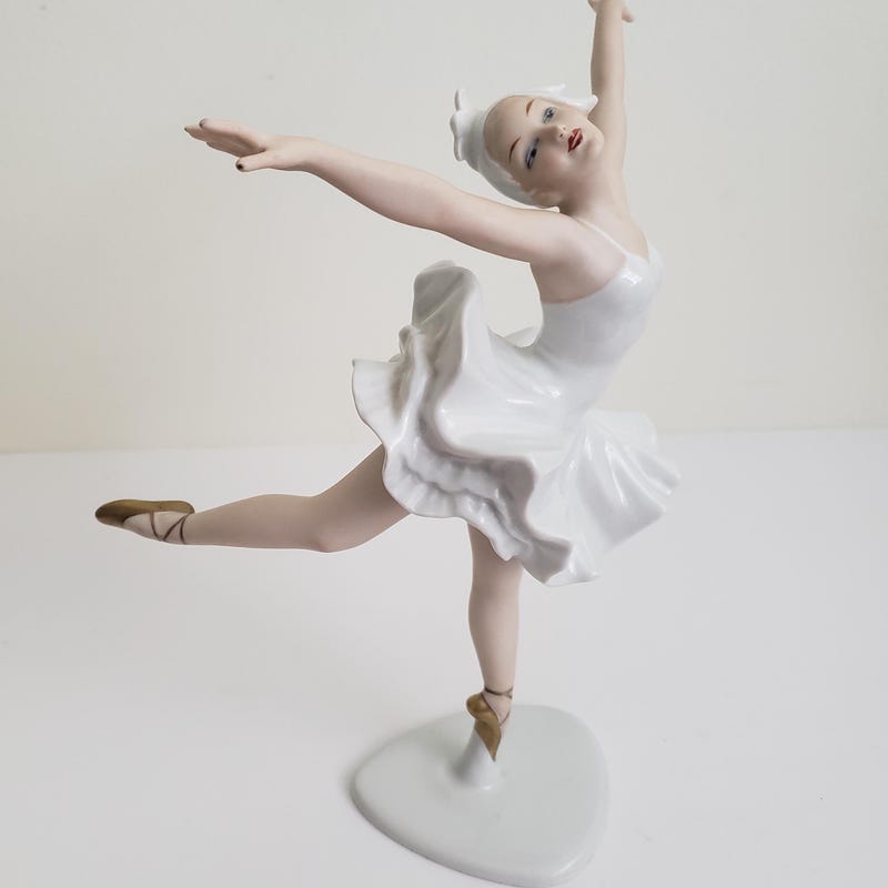 Ballerina Figurine - Etsy