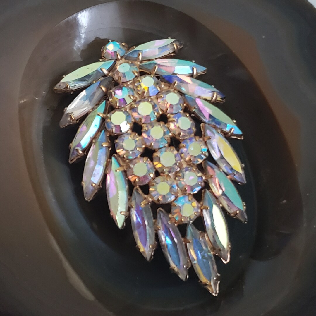 Vintage Aurora Borealis Cluster Brooch, Mid Century Leaf Shaped Brooch ...