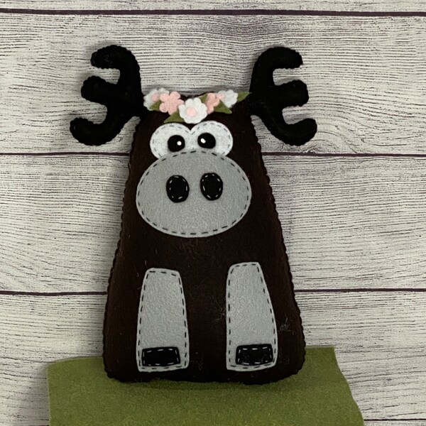 Felt Moose - Etsy