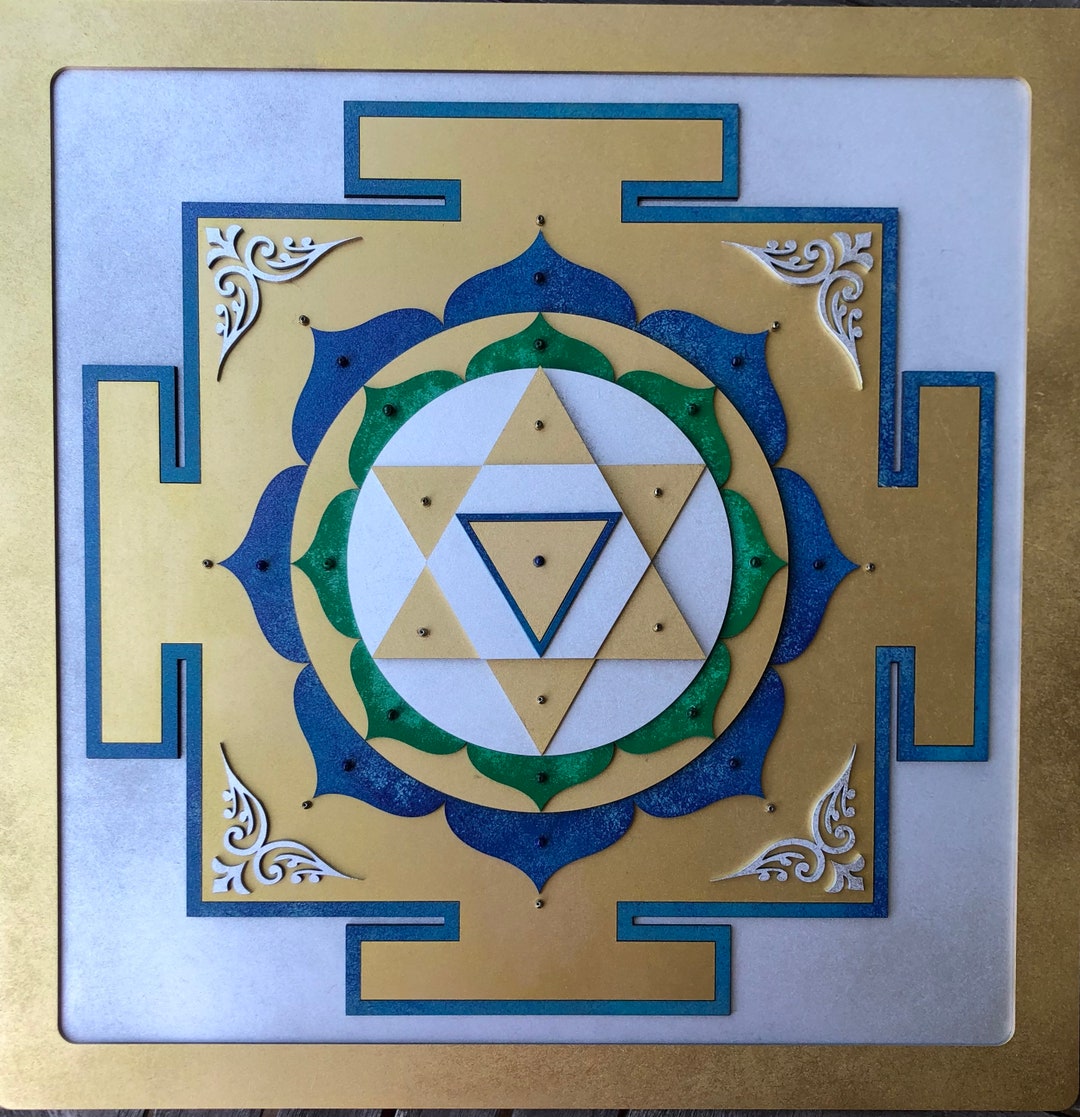 Bhuvaneshwari Yantra 3D Sculpture 50cm Blessed and Activated Das ...