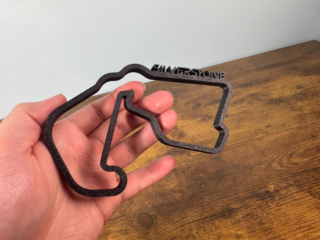 F1 Silverstone Track Outline – F1 Circuit Wall Art, Freestanding Art ...
