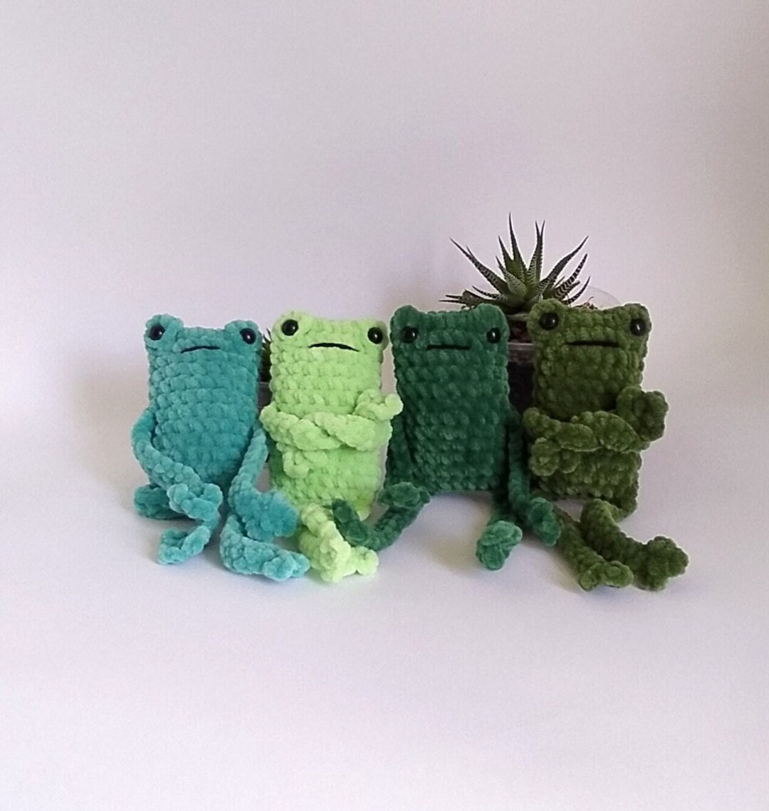 Cute Crochet Leggy Froggy, Many Colors Available, Soft Frog Amigurumi ...