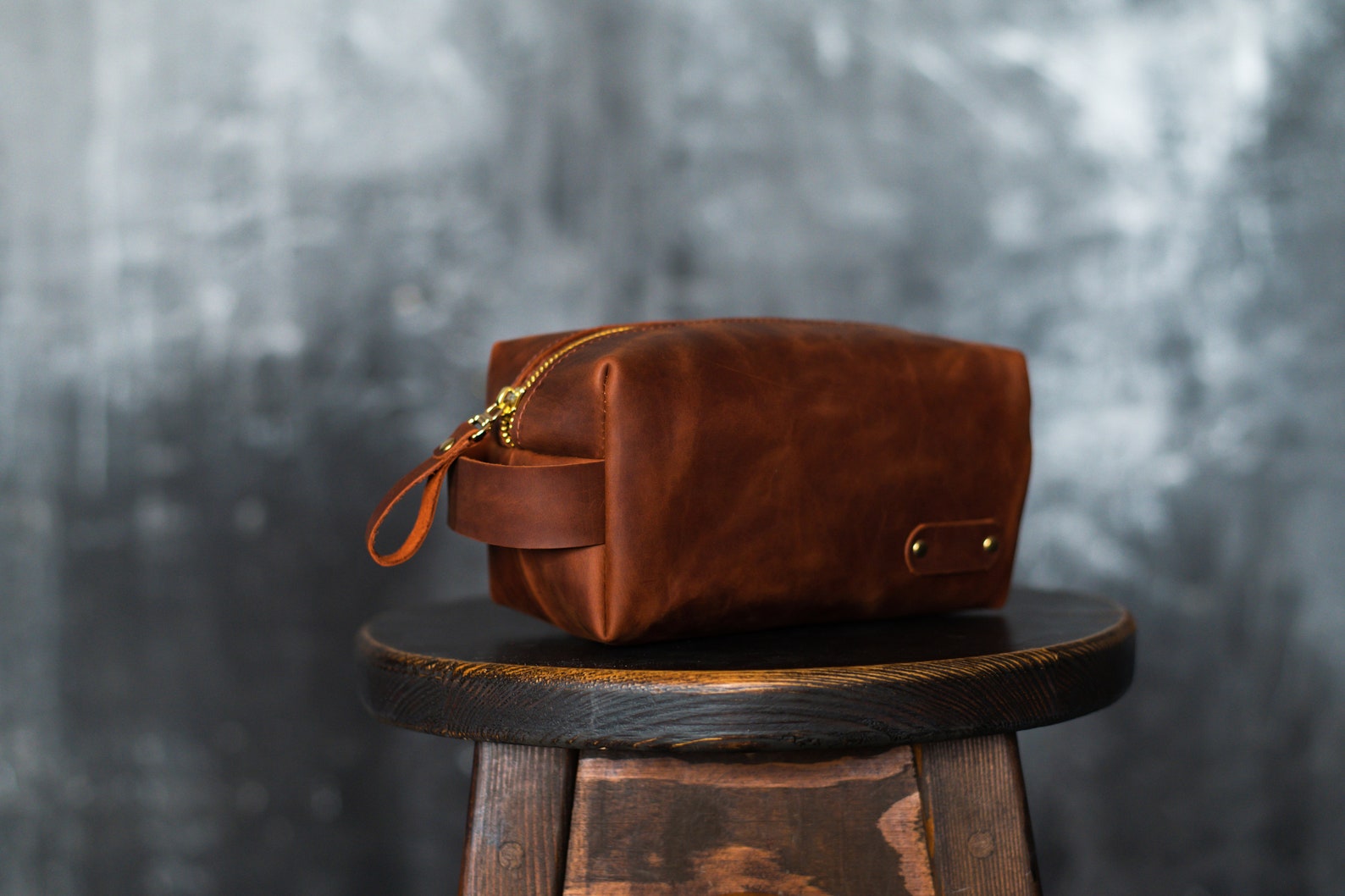 Personalized Leather Dopp Kit / Leather Toiletry Bag Personalized Gift ...