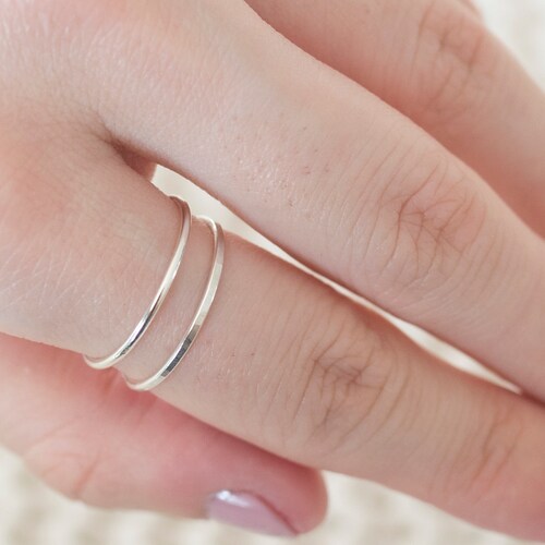 Thin Silver Hammered Ring Set of 2 Rings for Women Delicate - Etsy