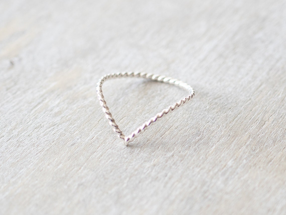 Silver Chevron Twist Ring Silver V Ring Curved Ring | Etsy