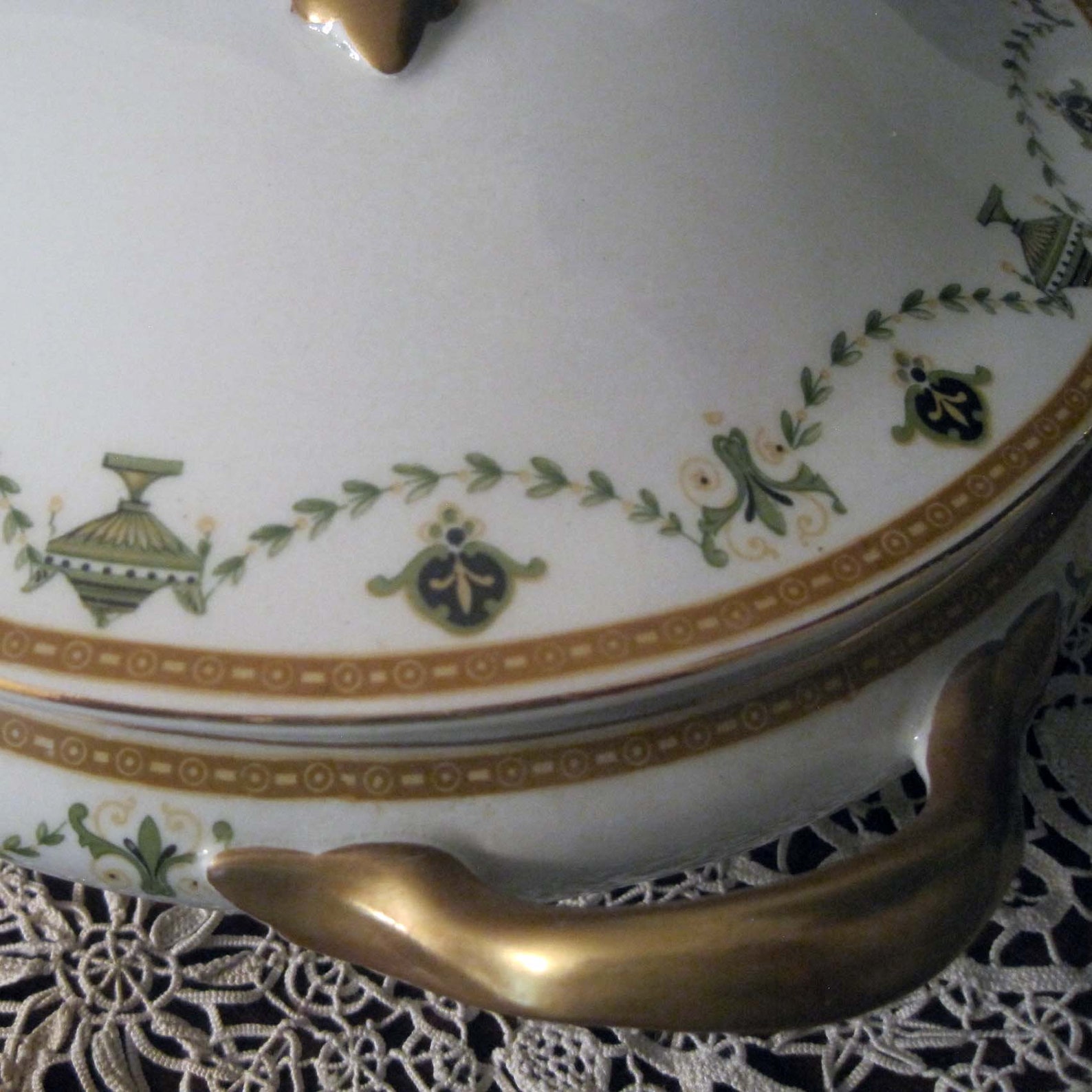 W H Grindley & Co England Covered Serving Dish the Santangel - Etsy