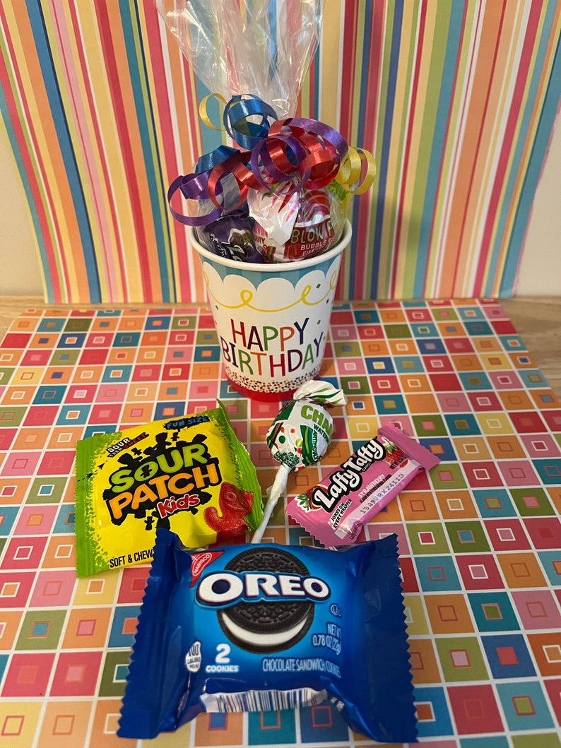 Pre-filled Birthday Party Favor Cup – Candy Goody Bag - Hand-curated ...