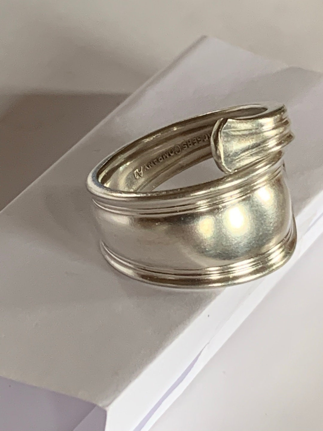 Commodore Spiral Ring - Etsy