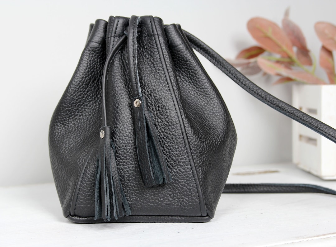 Black Leather Drawstring Bucket Bag: Handmade Italian Cowhide - Etsy
