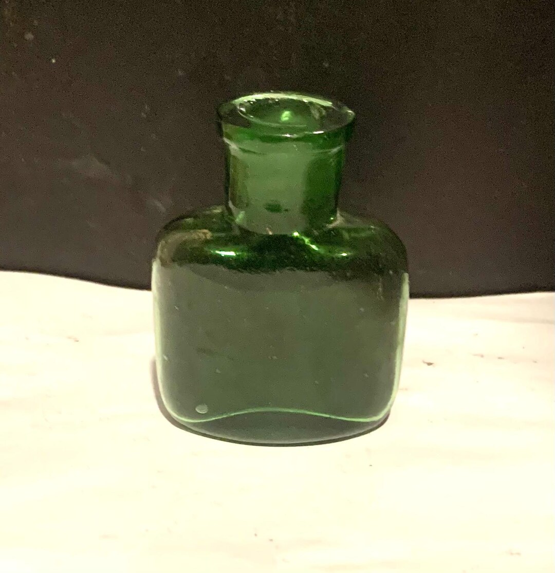 Dark Green Smelling Salts Bottle Found Mudlarking - Etsy