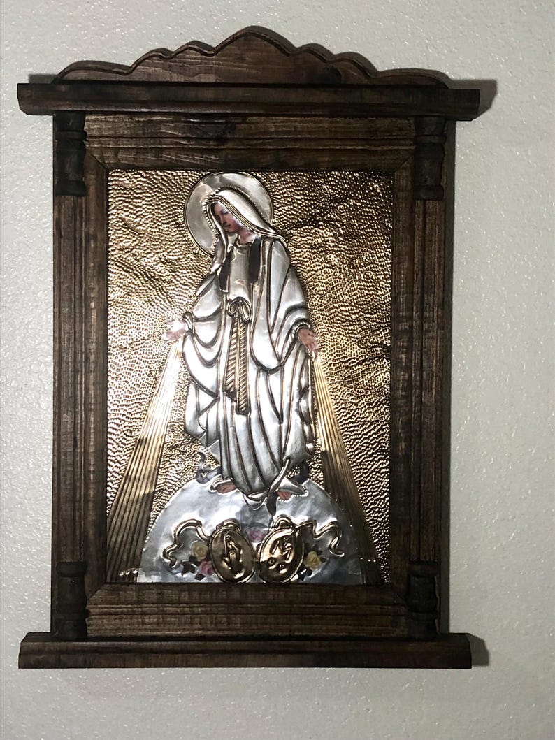 Rustic Wood Frame With the Virgin Mary of Miraculous Medals/ Virgen ...