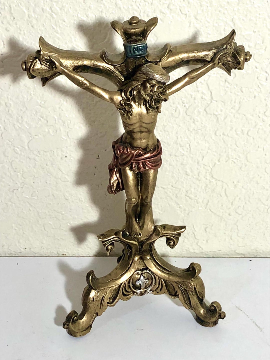 Jesus Christ on Cross Standing Crucifix - Etsy