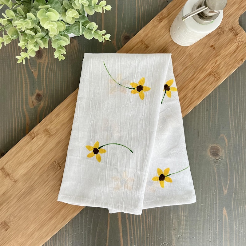 Daisy Kitchen Decor - Etsy