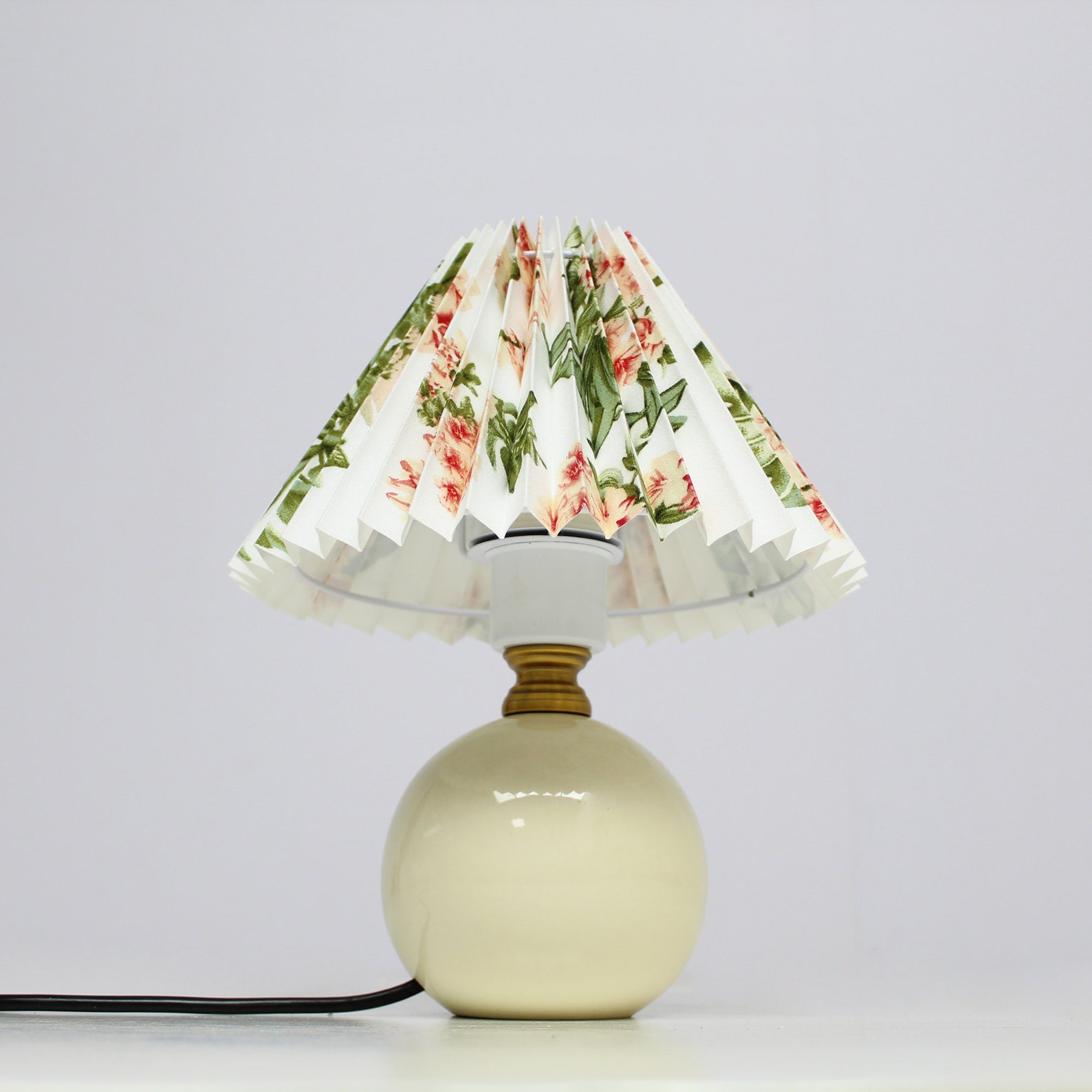 Duzy handmade diy white background ins pleated decoration | Etsy