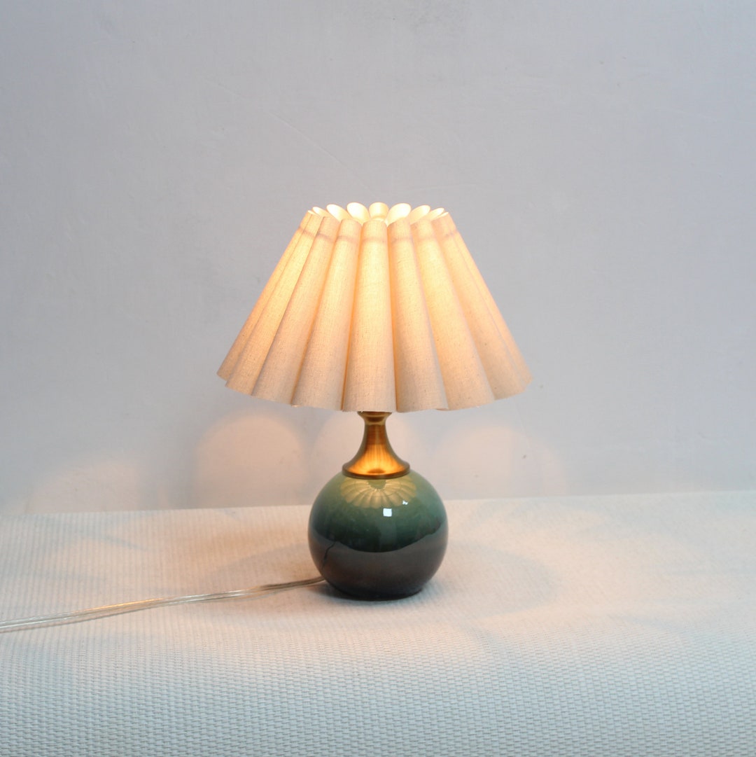 Duzy Handmade Light Oatmeal Color Fabric and Ceramic Base Lamp-5#, 110 ...