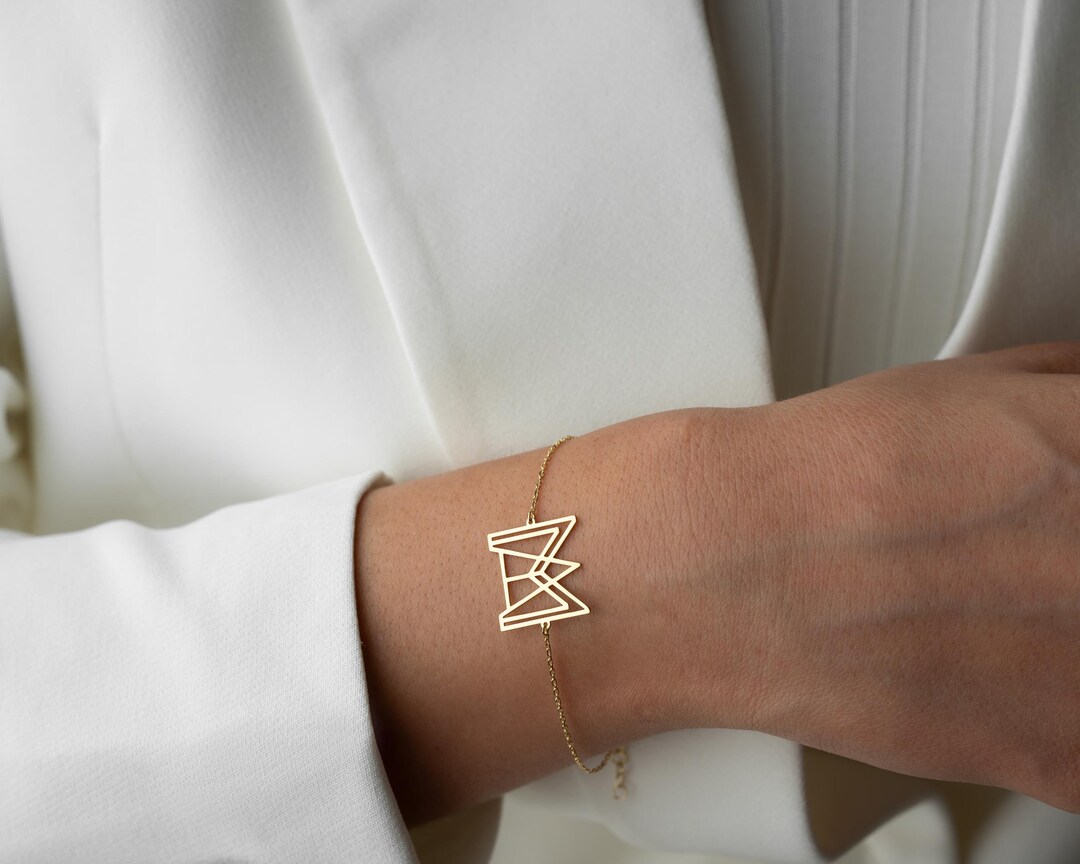 Personalized Name Logo Bracelet, Gift for Mom, Unique Name Bracelet ...