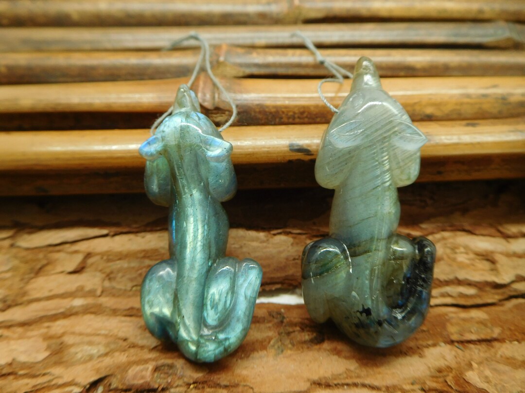 Black Friday. Labradorite Carving Sleepy Wolf. Labradorite - Etsy