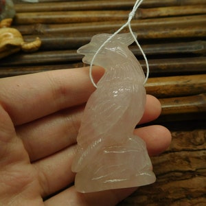 Rose Quartz Raven Carving Stone. Pink Bird Bead. Carving Pink Quartz ...