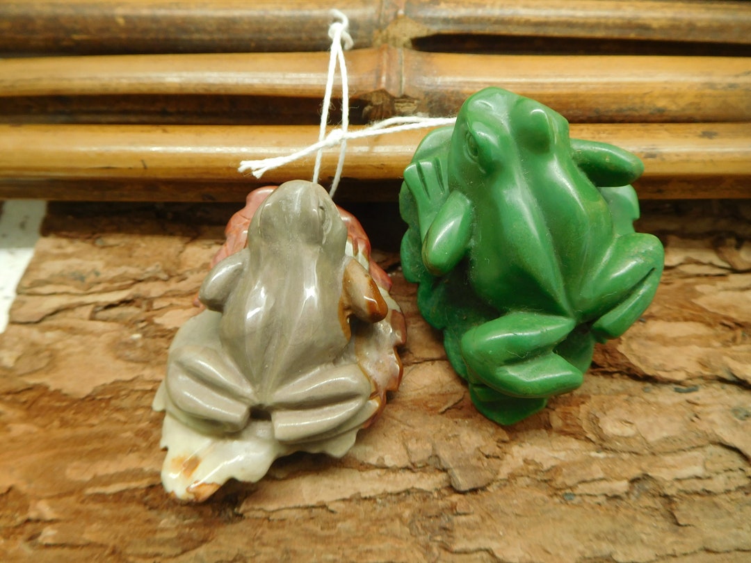 Succor Jasper Frog. Carving Frog. Frog Pendant. Gemstone Carving ...