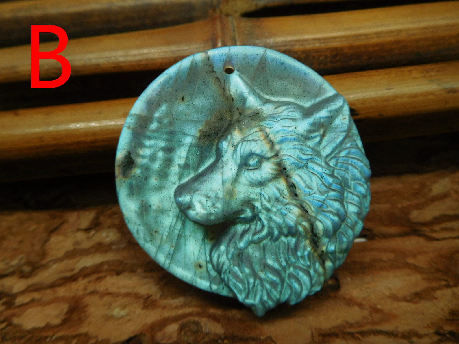 Carved Wolf Pendant. Carve Wolf Head. Carve Gemstone. - Etsy