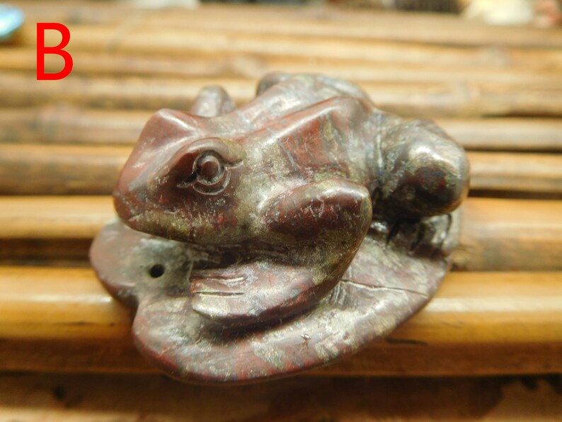 Carved Succor Creek Picture Jasper Frog. Fossil Jasper. Gemstone Frog ...