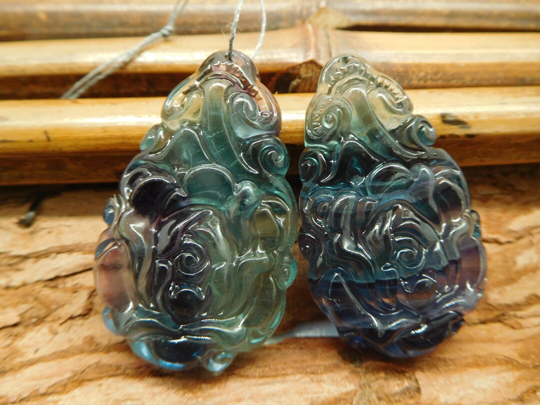 Gemstone Carved Flower. Fluorite Craft Rose. Flower Pendant ...