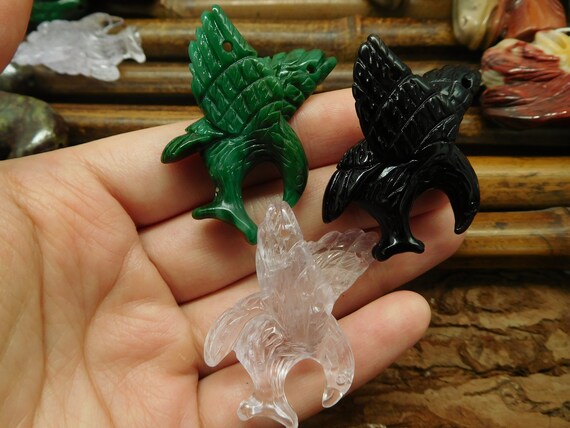 Gemstone Carved Raven Pendant. Handmade Raven Flying Animal | Etsy