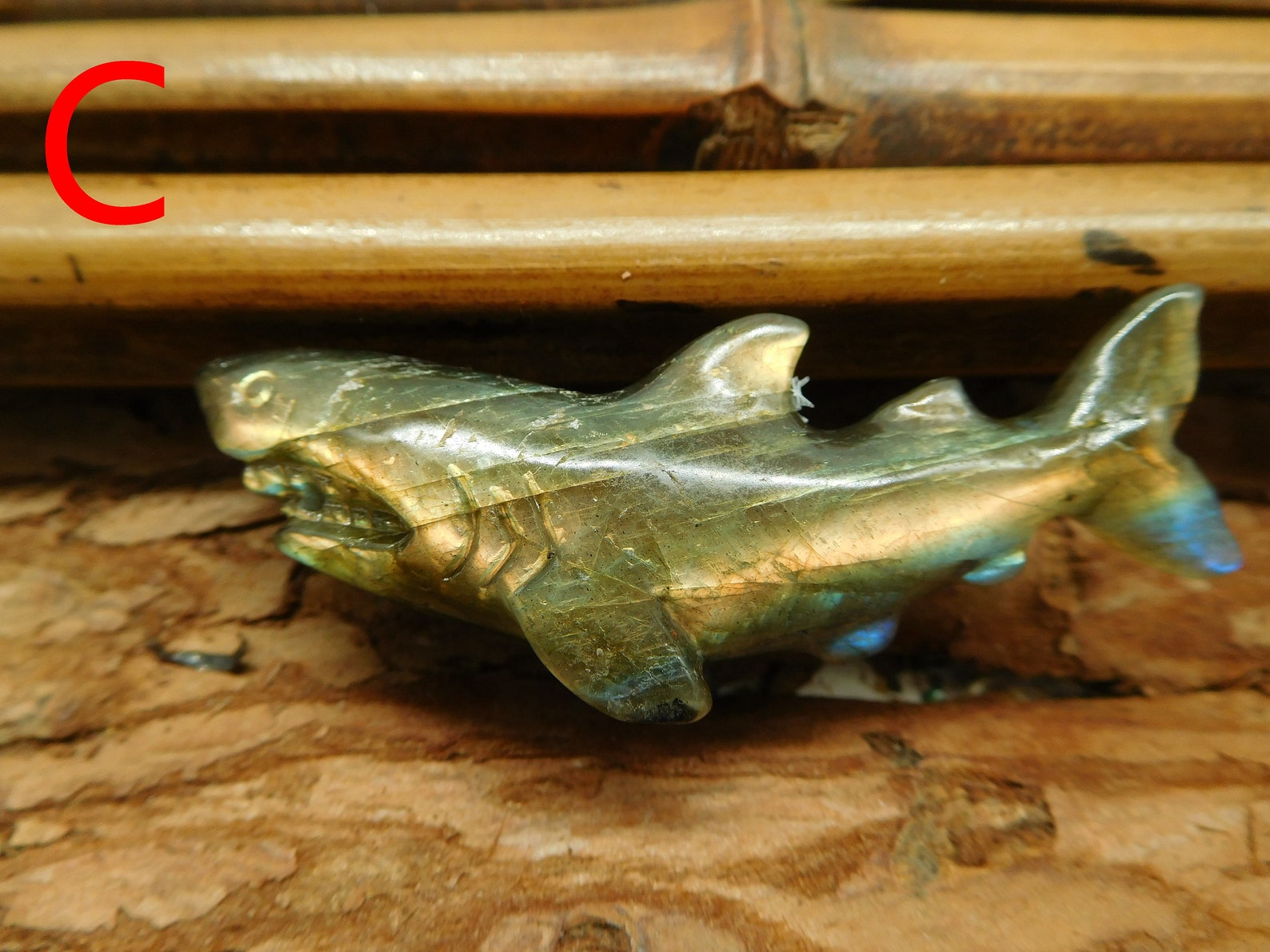 Gemstone shark. carved shark pendant. labradorite carved shark | Etsy