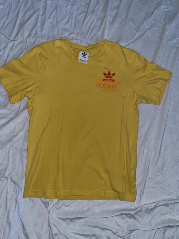 Yellow adidas logo - Gem