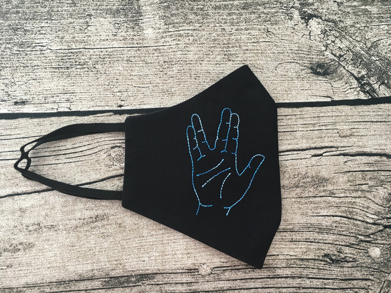 In-the-hoop Face Mask vulcan Salute Embroidery - Etsy