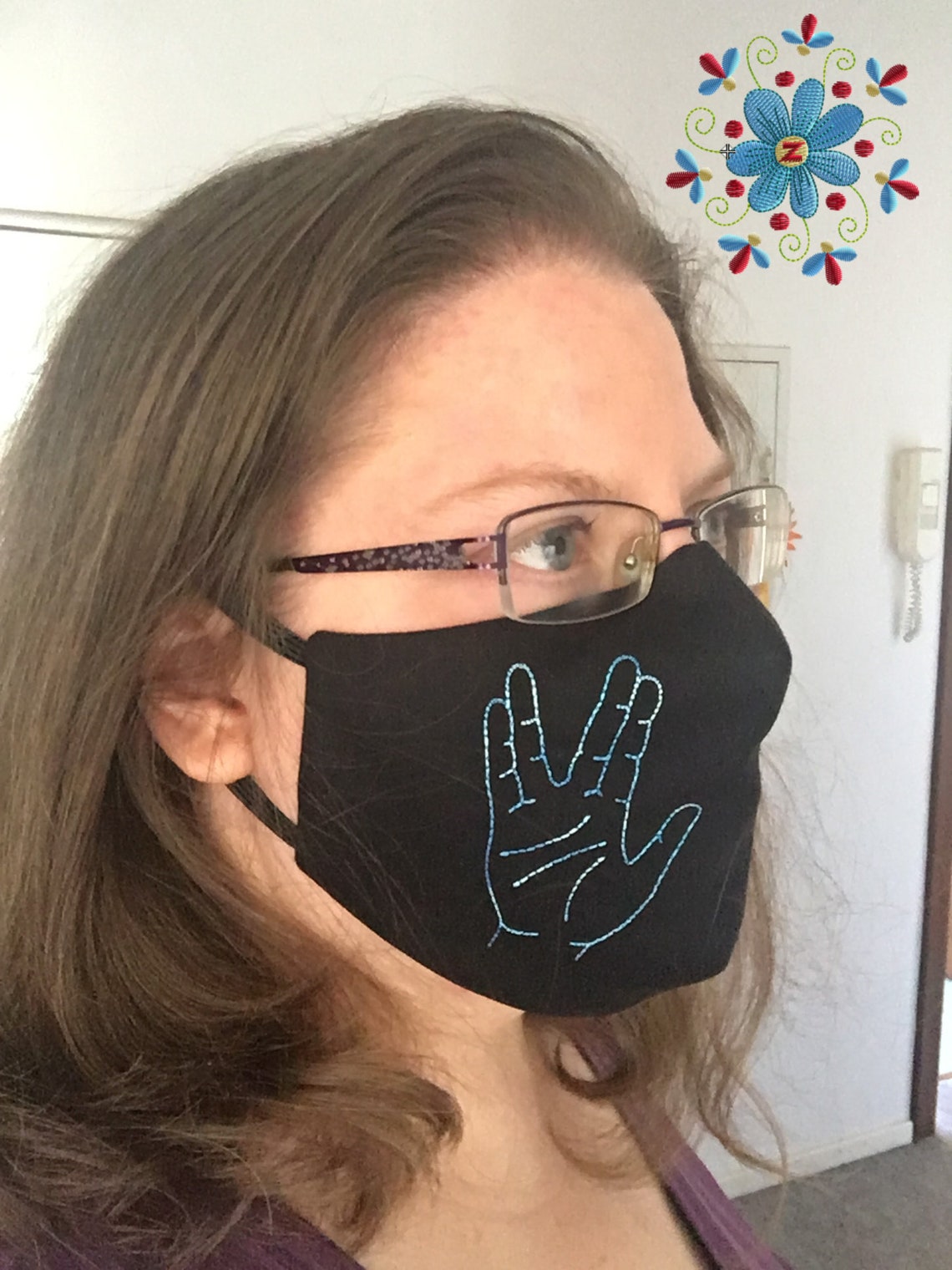 In-the-hoop Face Mask vulcan Salute Embroidery - Etsy