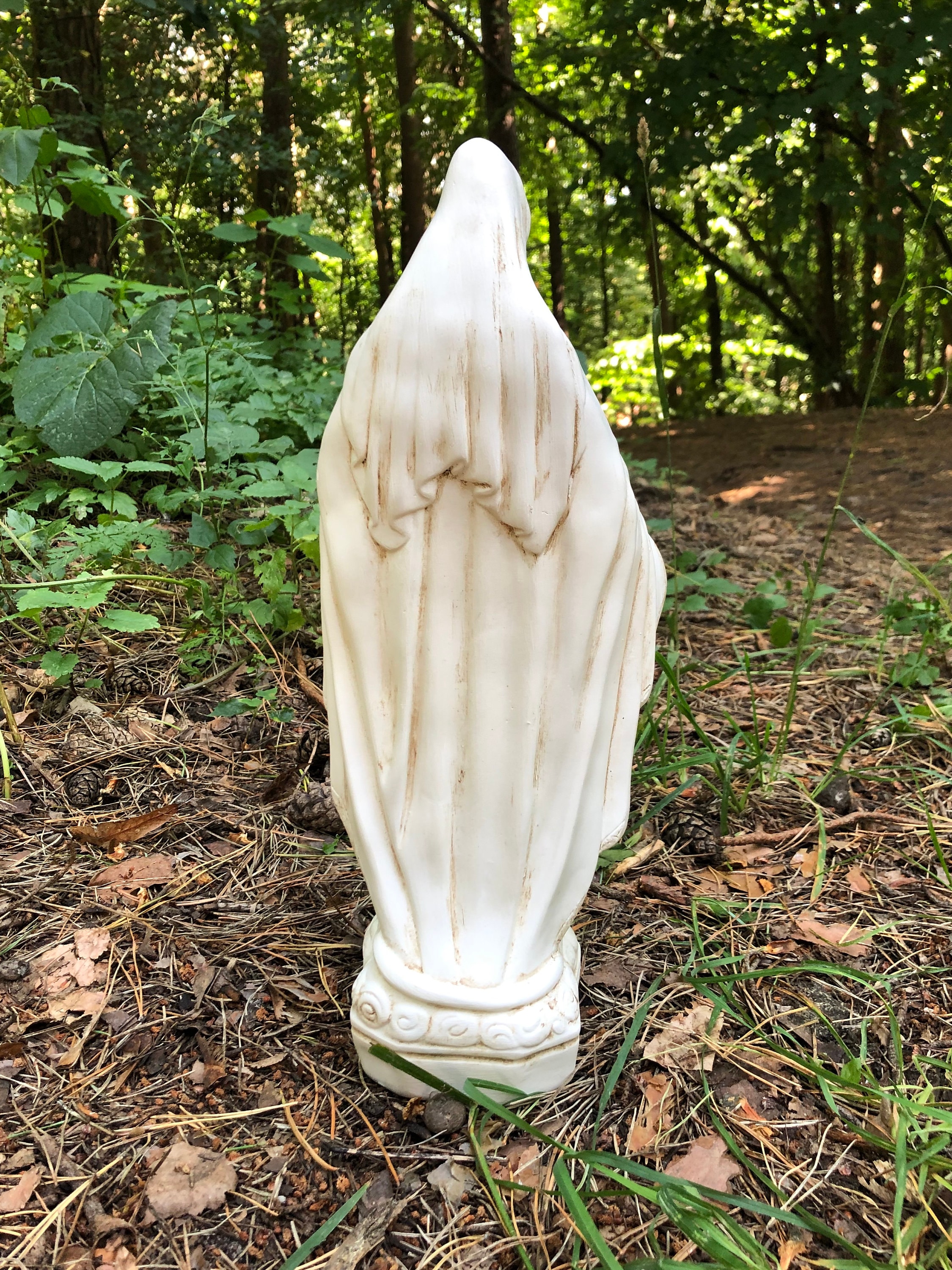 Statue de la Vierge Marie de jardin Statuette catholique | Etsy France